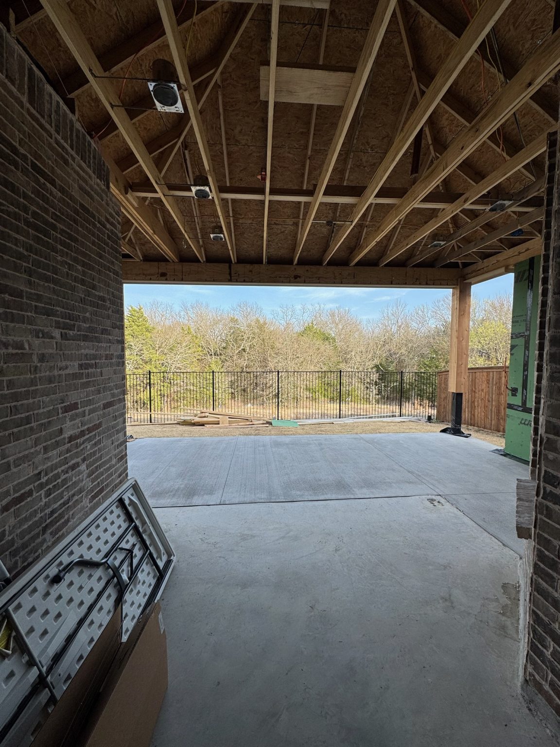 How a New Patio Cover Extends Outdoor Living Year-Round - Lowery Fence ...